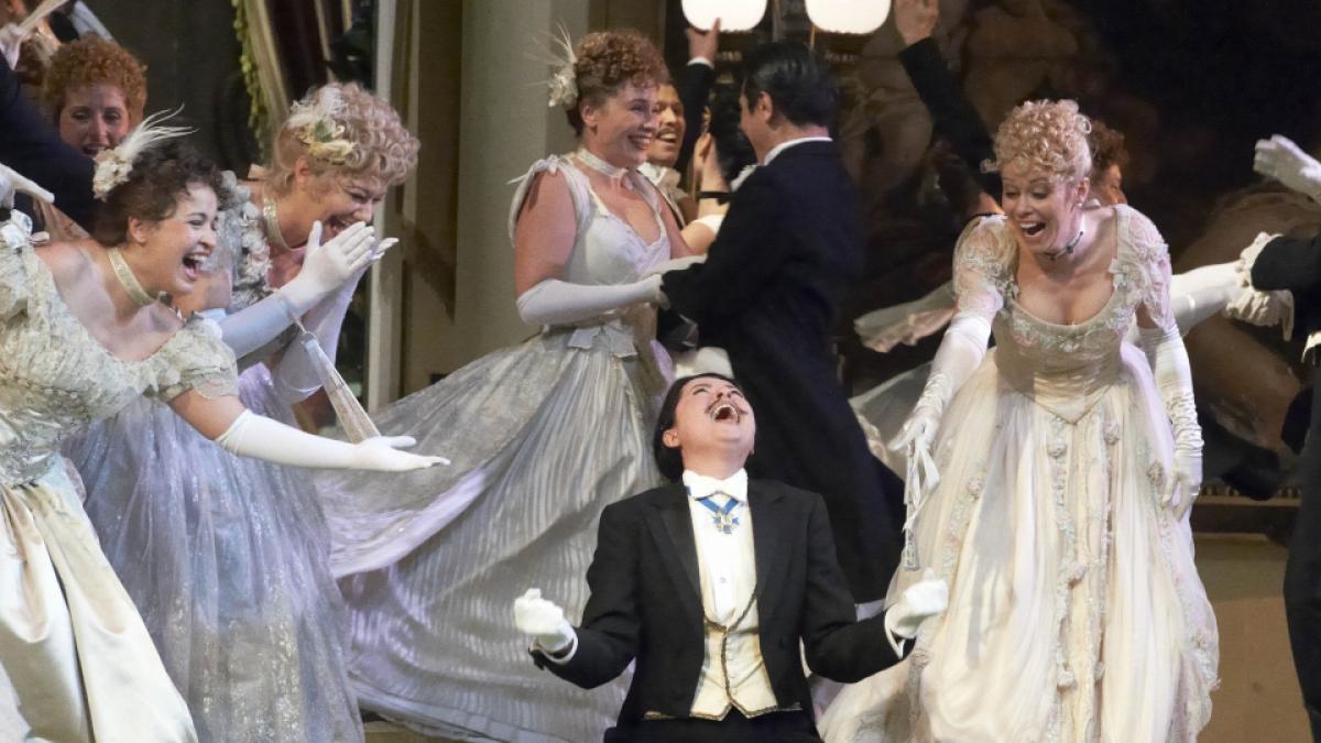 The Bat (Wiener Staatsoper) | fracinema.com